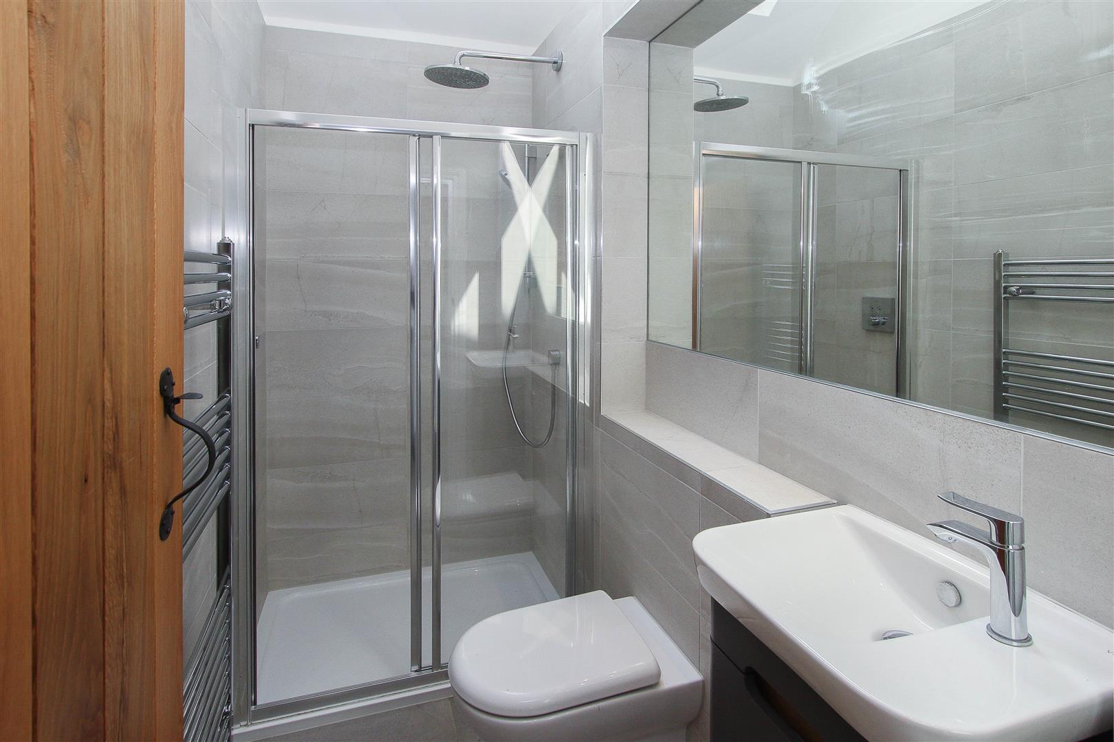 ** SIGNATURE HOMES ** Nine Ashes Road, Nine Ashes, Ingatestone - Keith ...